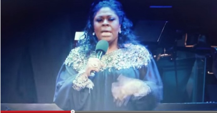 Kim Burrell wows PBS at Kennedy Center